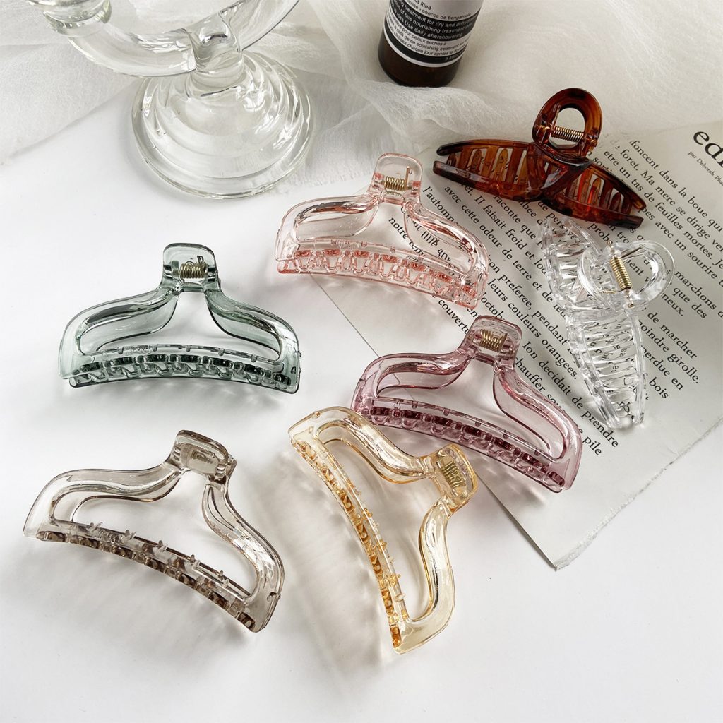 Hair claw – Clear Acrylic, large size 9.5cm – Splurg'd Studio