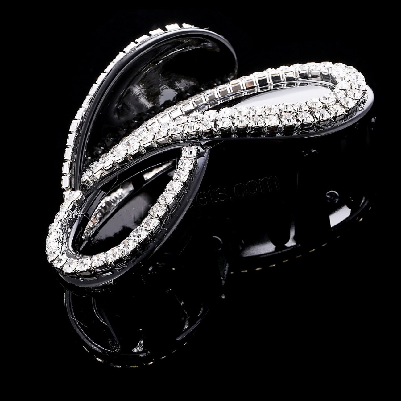 Large hair claw with rhinestones – Splurg'd Studio