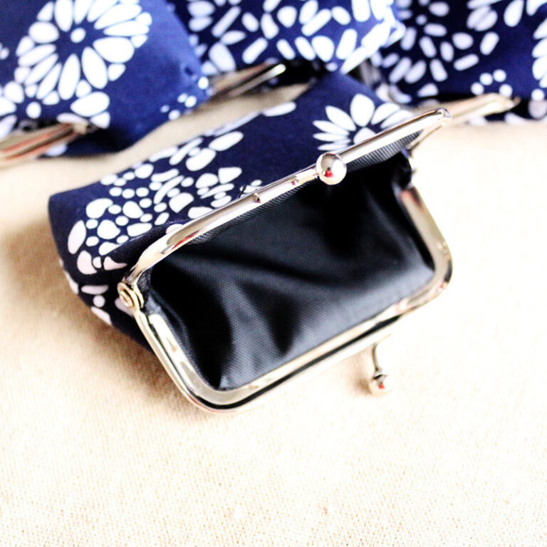 Change Purse – Blue Floral cotton canvas change purse wallet with snap ...