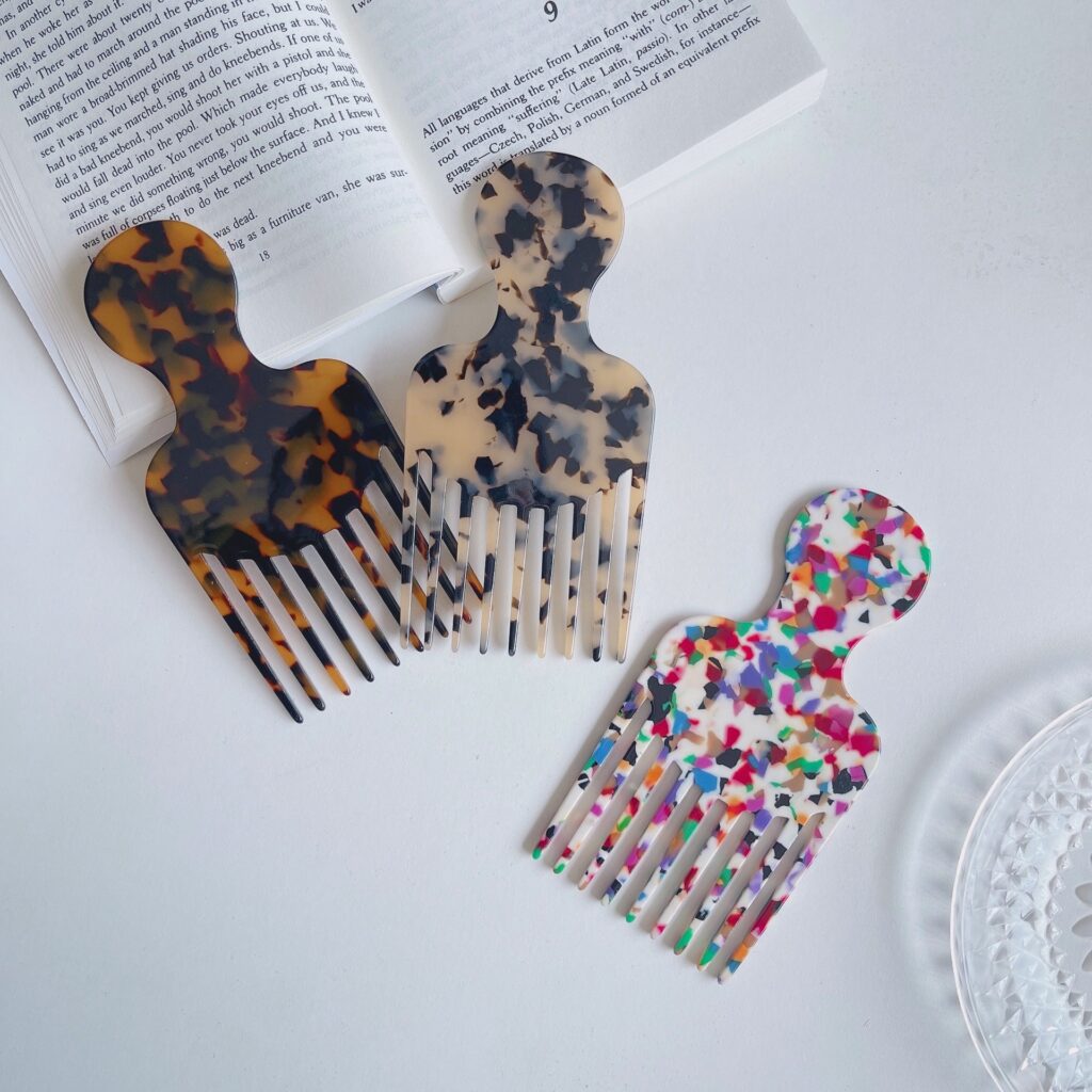 Resin handmade slim hair pick – Splurg'd Studio