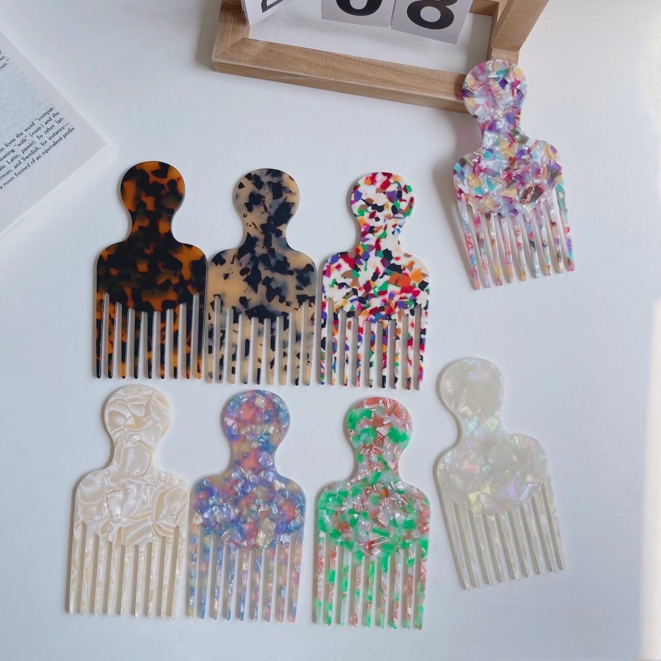 Resin handmade slim hair pick – Splurg'd Studio